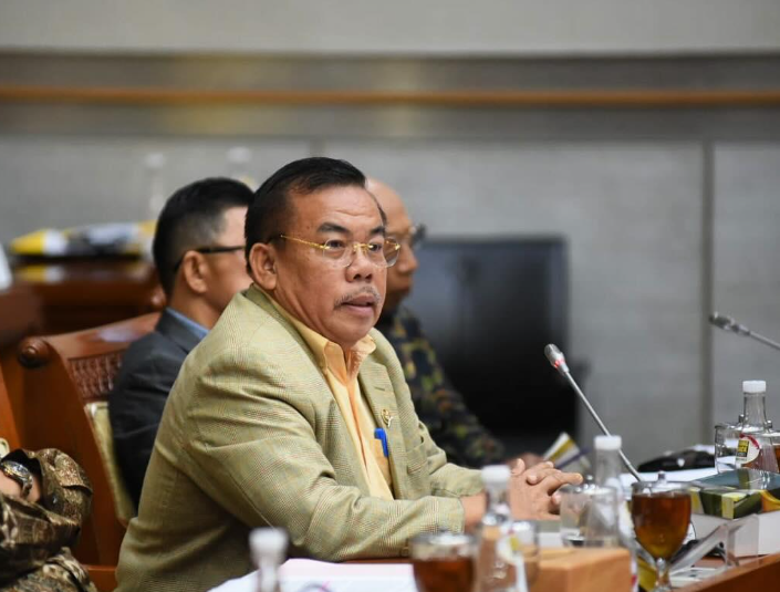 Mangihut Sinaga Desak Proses Hukum Eks Guru Besar UGM Pelaku Kekerasan ...